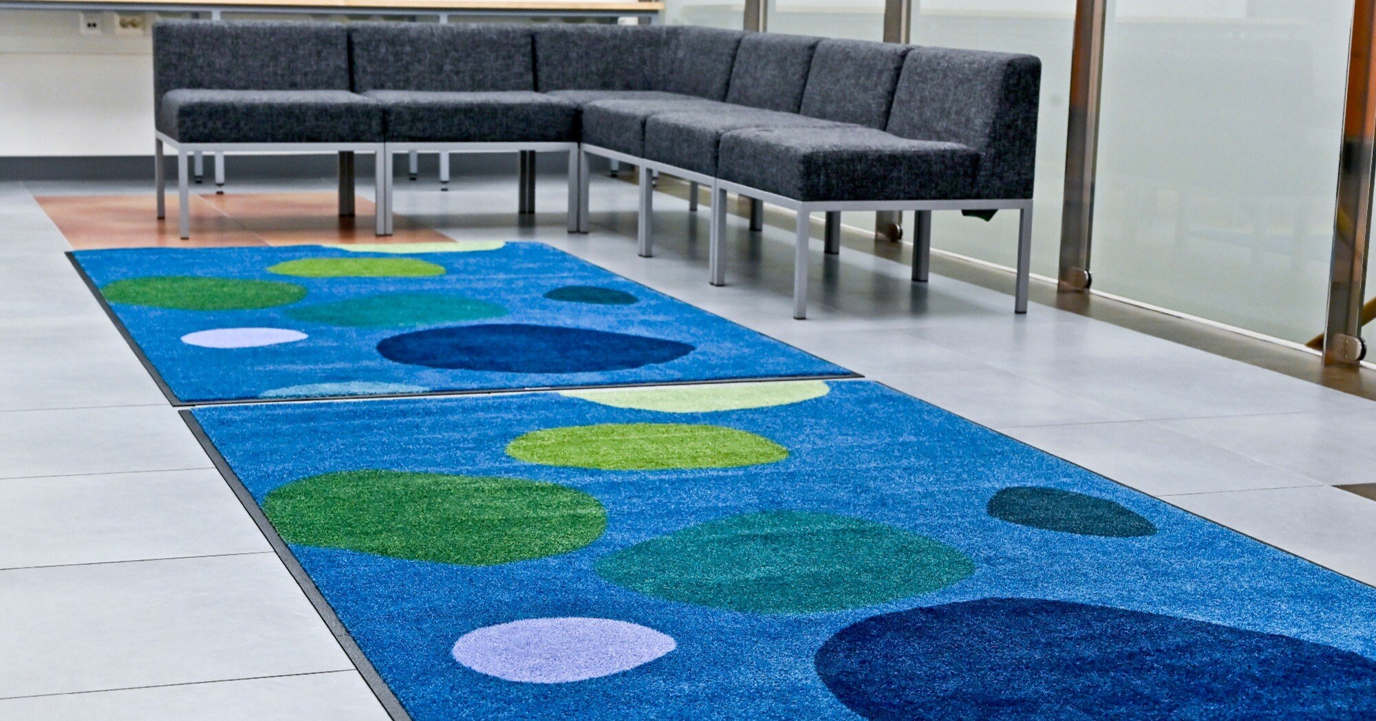 Designmattopalvelun esite | Lindström